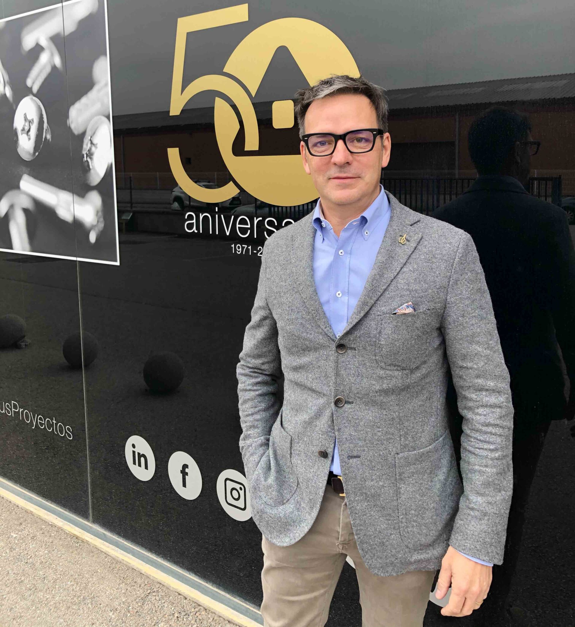 Mengual, 50 años de pasión por la ferretería de vanguardia - Iberferr